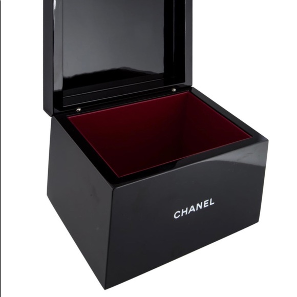 CHANEL | Storage & Organization | Chanel La Boite Lacquee Black Packer ...